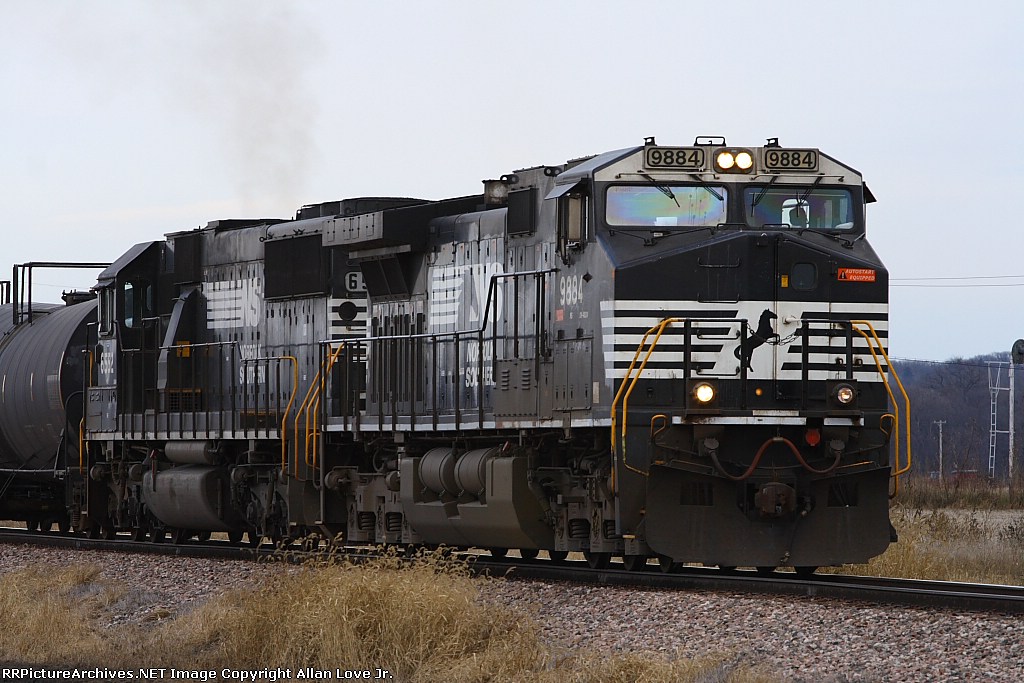 NS 9884 south